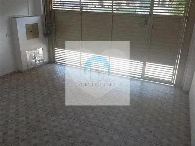 Prédio gerando renda imediata, no bairro Veloso, Osasco, com 8 kitnets, 250m², 2 vagas