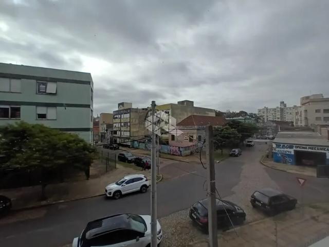 Prédio da Defensoria Publica a venda com 12 salas, elevador a rua Miguel Teixeira bairro Menino Deus