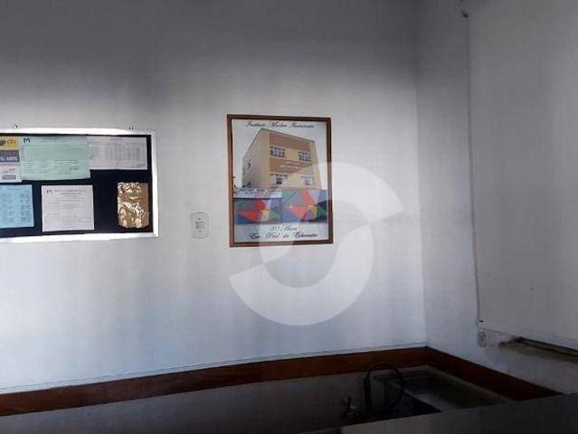 Predio em Alcântara, São Gonçalo/RJ de 1200m² à venda por R$ 1.249.000,00