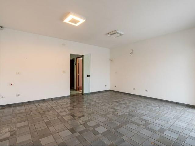Predio em Interlagos, São Paulo/SP de 240m² à venda por R$ 2.449.000,00