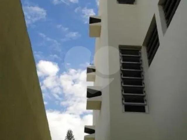 Prédio inteiro à venda ou para locação em Macedo SP