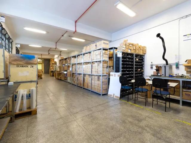 Prédio inteiro à venda ou para locação em Mirandópolis SP
