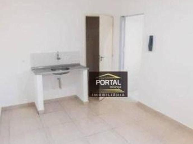 Prédio inteiro à venda COM RENDA, em frente ao metrô Vila Matilde!
