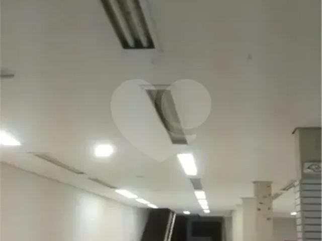 Prédio inteiro à venda em Brás SP