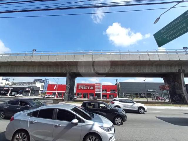 Prédio inteiro à venda em Canindé SP
