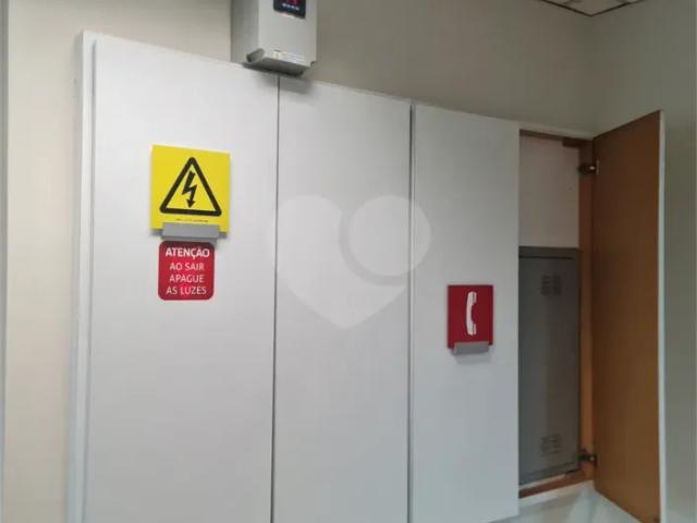 Prédio inteiro para locação em Vila Romana SP
