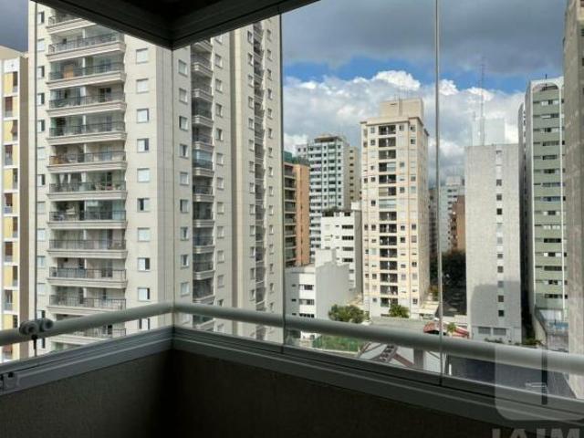 Prédio novo com lazer, apartamento com armários, perto do Metrô e Santa Casa