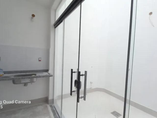 Predio Novo para alugar de 280 m com elevador, copa, 3 wcs, 3 vagas e a 500 m do metro Tatuapé