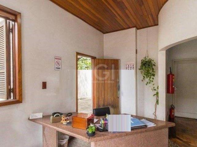 Predio para Venda 120m², 3 dormitórios, 3 vagas Partenon