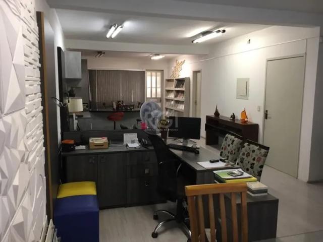 Predio para Venda 147.49m², 0 dormitórios, 2 vagas São João