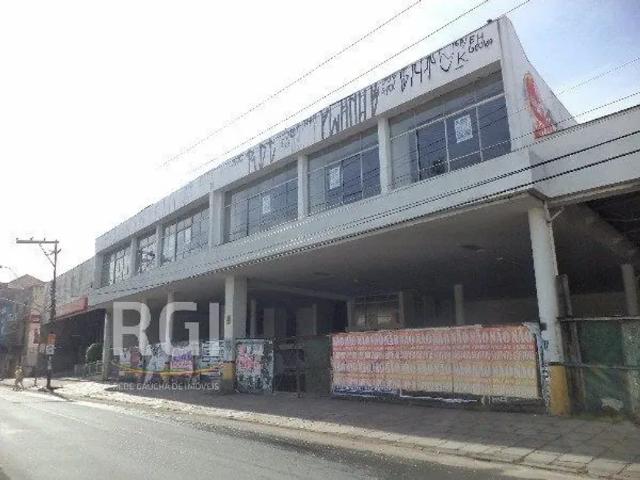 Predio para Venda 2700m², 0 dormitórios, São João