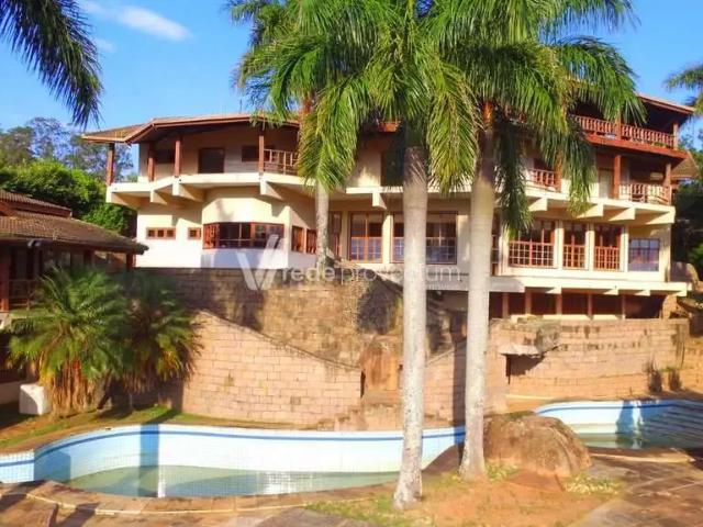 Prédio para Venda em Vinhedo/SP Observatório 14 Quartos