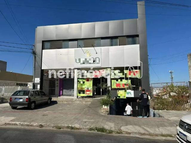 Prédio para Venda em Belo Horizonte/MG Santa Mônica 8 Quartos