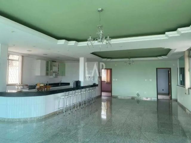 Prédio para Venda em Betim/MG Centro