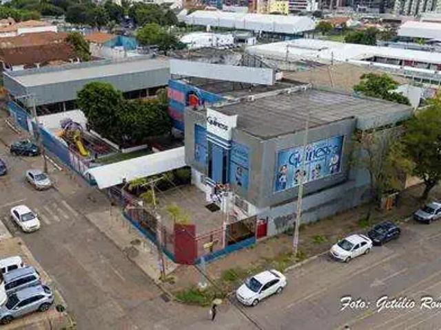 Prédio para Venda em Brasília/DF Taguatinga Sul Taguatinga