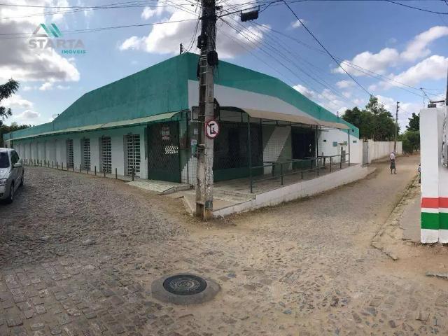 Prédio para Venda em Canindé/CE Centro 22 Quartos