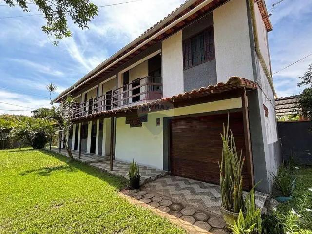 Prédio para Venda em Cabo Frio/RJ Peró 11 Quartos