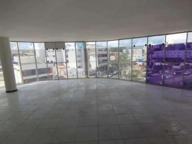 Prédio para Venda em Cuiabá/MT Baú 54 Quartos