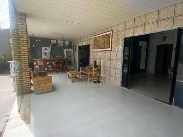 Prédio para Venda em Cuiabá/MT Poção 19 Quartos