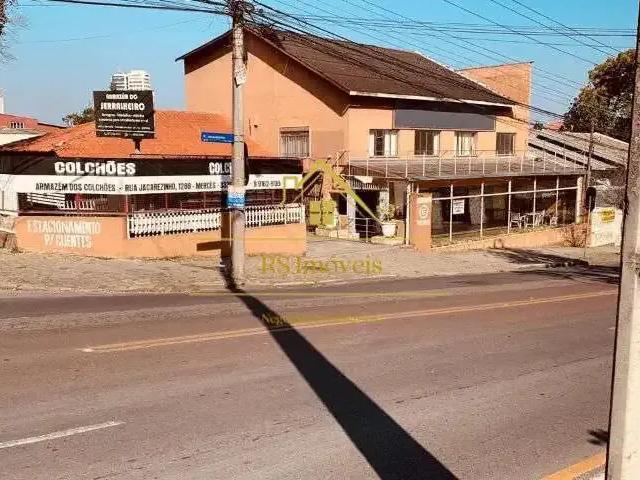 Prédio para Venda em Curitiba/PR Mercês
