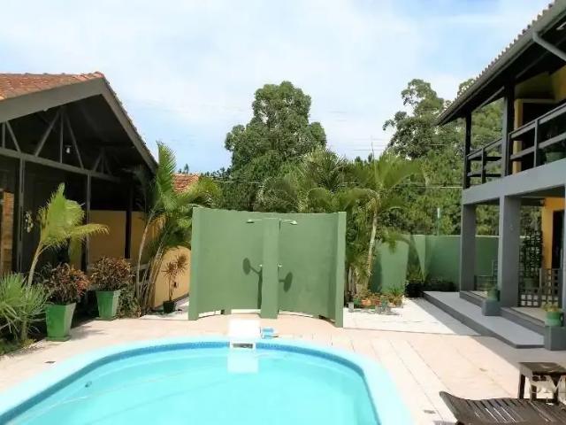 Prédio para Venda em Florianópolis/SC Campeche 10 Quartos