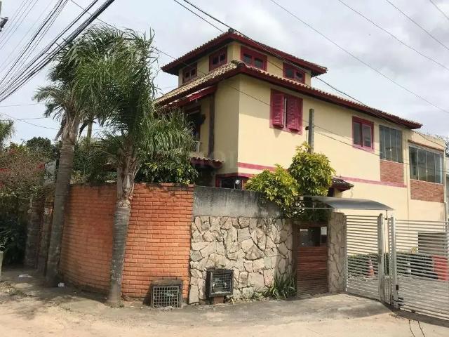 Prédio para Venda em Florianópolis/SC Campeche 9 Quartos