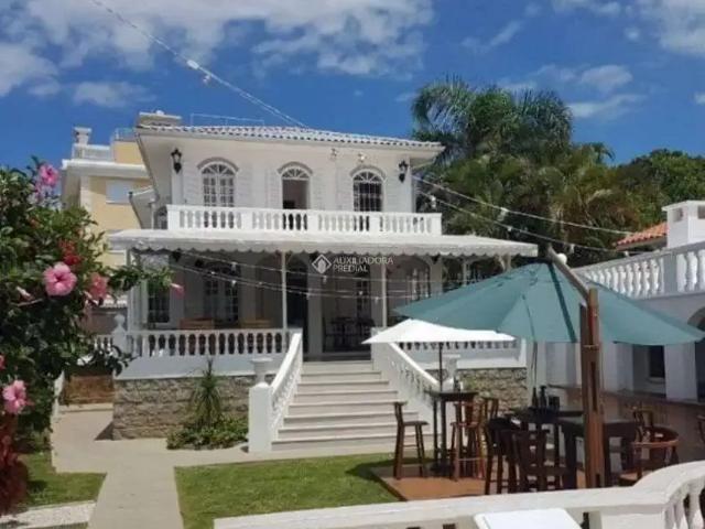 Prédio para Venda em Florianópolis/SC Canasvieiras 10 Quartos