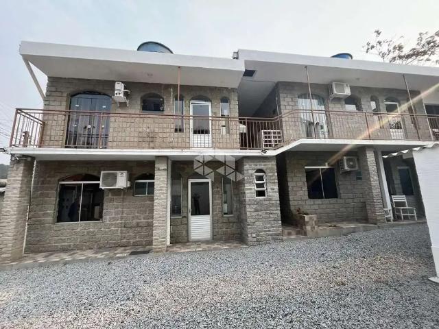Prédio para Venda em Florianópolis/SC Canasvieiras 7 Quartos
