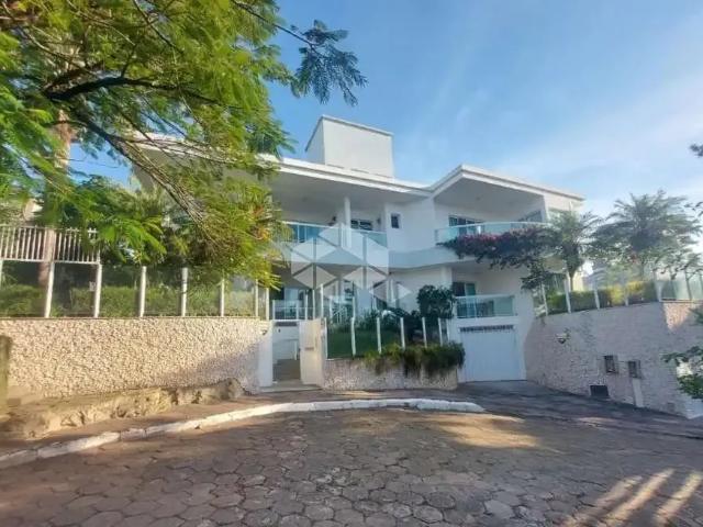 Prédio para Venda em Florianópolis/SC Canasvieiras 7 Quartos