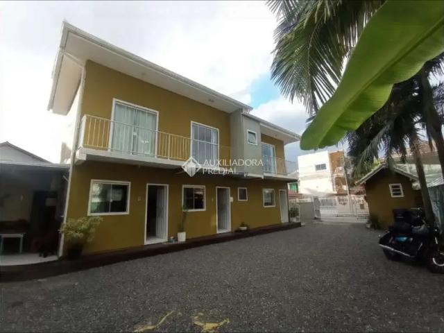 Prédio para Venda em Florianópolis/SC Barra da Lagoa 6 Quartos