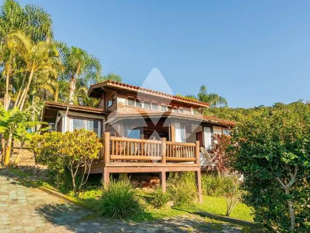 Prédio para Venda em Garopaba/SC Praia da Silveira 10 Quartos