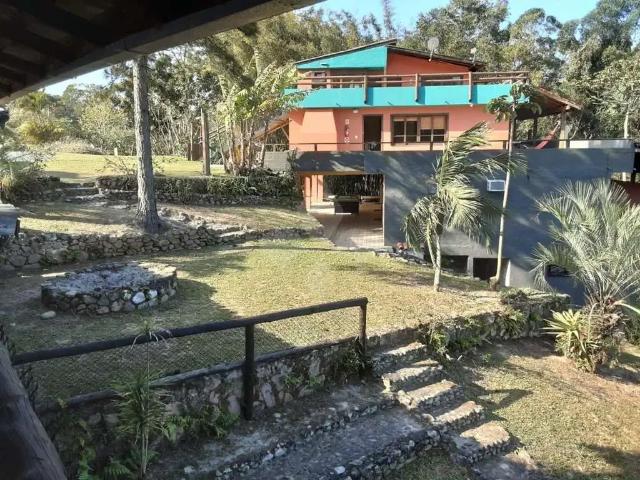 Prédio para Venda em Imbituba/SC Ibiraquera 15 Quartos