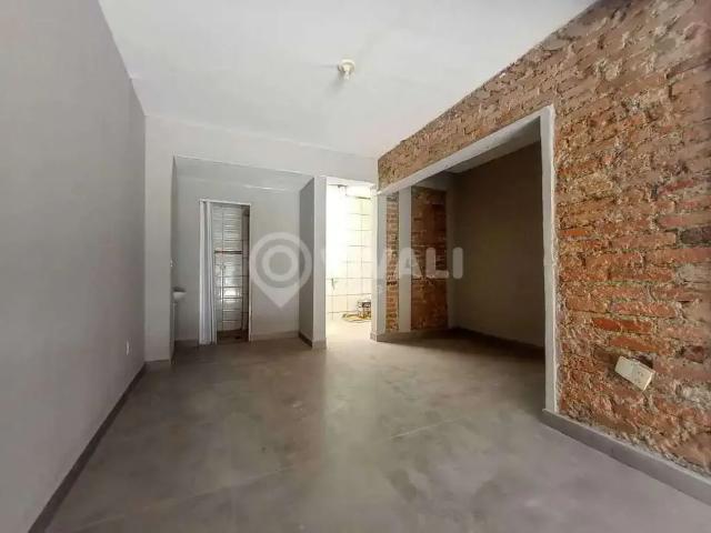 Prédio para Venda em Itatiba/SP Centro 3 Quartos