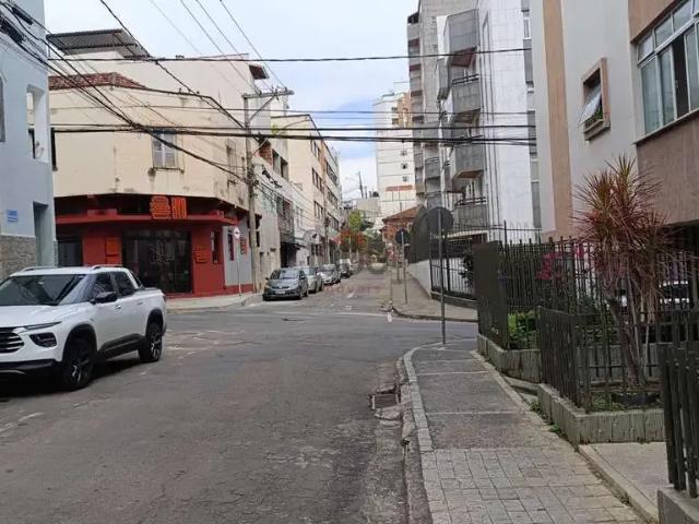 Prédio para Venda em Juiz de Fora/MG Granbery 5 Quartos
