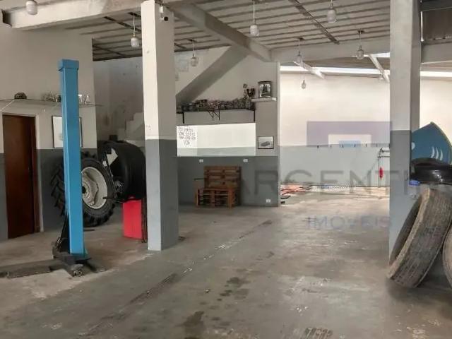 Prédio para Venda em Mogi das Cruzes/SP Vila Suissa