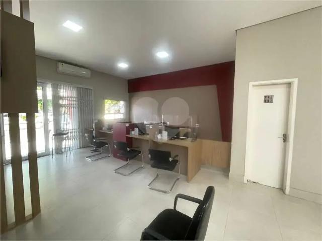 Prédio para Venda em Mogi das Cruzes/SP Vila Vitória