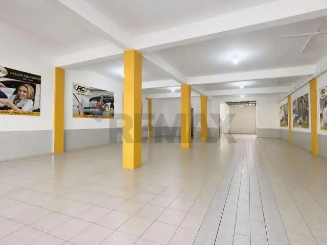Prédio para Venda em Natal/RN Alecrim 3 Quartos