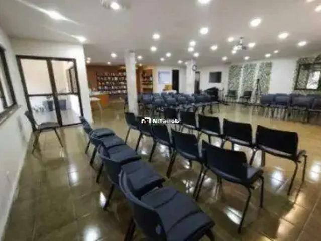 Prédio para Venda em Niterói/RJ São Francisco 4 Quartos