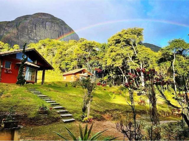 Prédio para Venda em Nova Friburgo/RJ Lumiar 5 Quartos