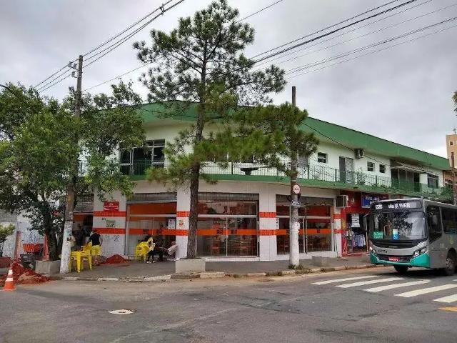 Prédio para Venda em Osasco/SP Rochdale 4 Quartos