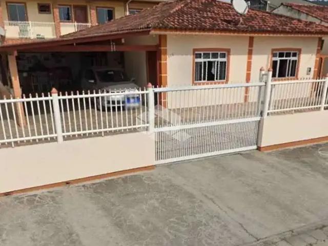 Prédio para Venda em Palhoça/SC Bela Vista 4 Quartos