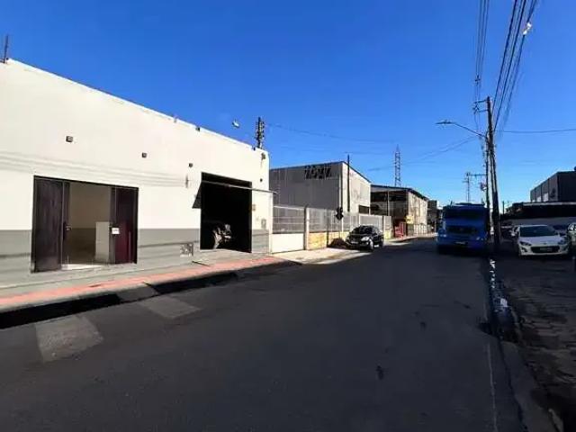 Prédio para Venda em Palhoça/SC Jardim Eldorado 3 Quartos