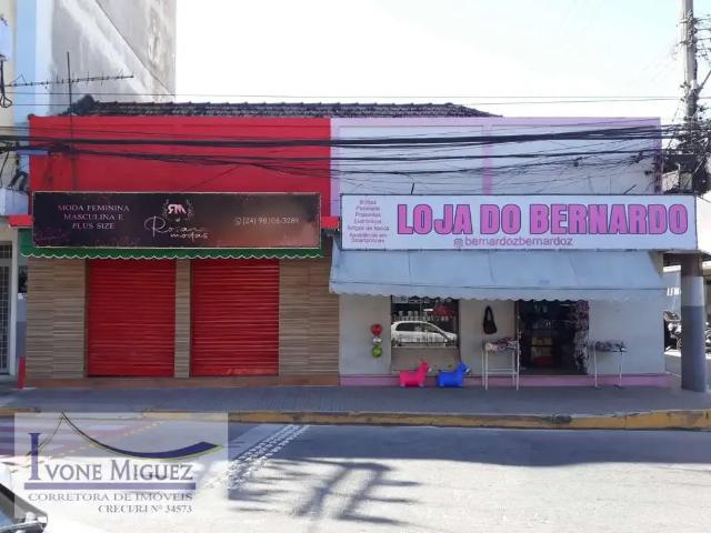 Prédio para Venda em Paty do Alferes/RJ Centro