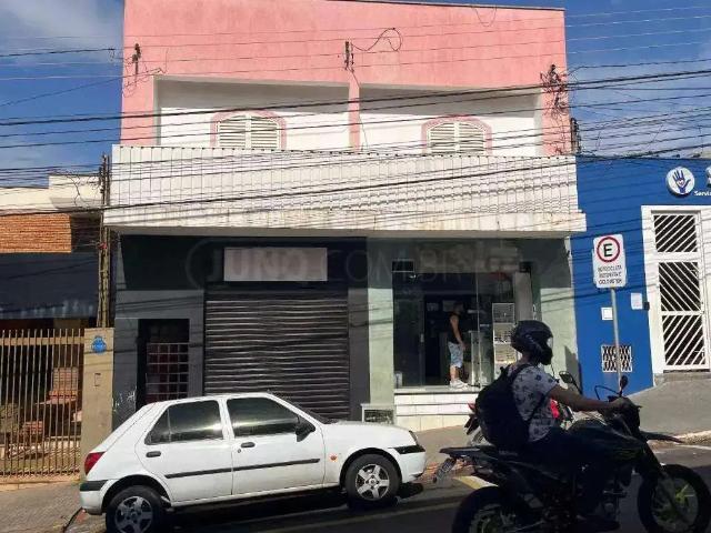 Prédio para Venda em Piracicaba/SP Centro 20 Quartos