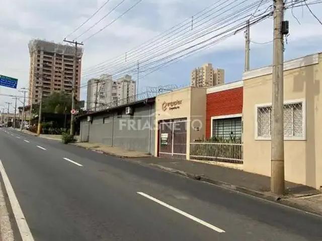 Prédio para Venda em Piracicaba/SP São Dimas 3 Quartos