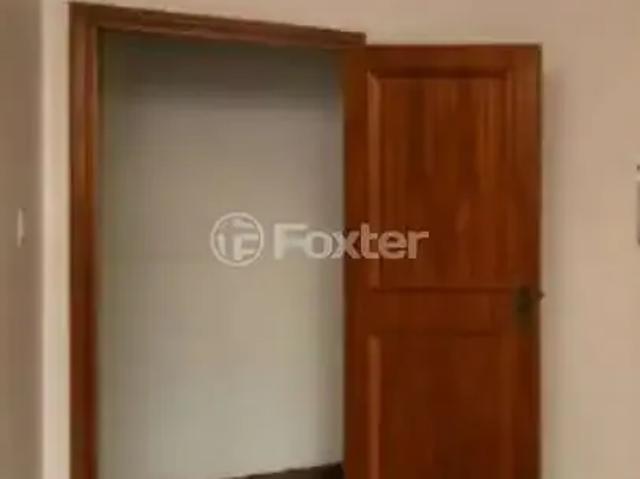 Prédio para Venda em Porto Alegre/RS Três Figueiras 3 Quartos