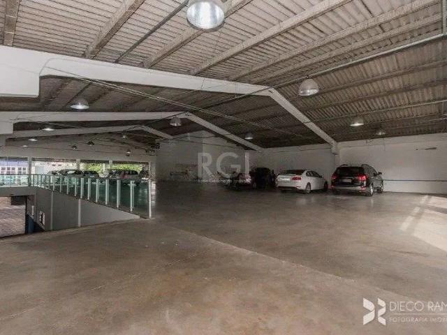 Prédio para Venda em Porto Alegre/RS Tristeza