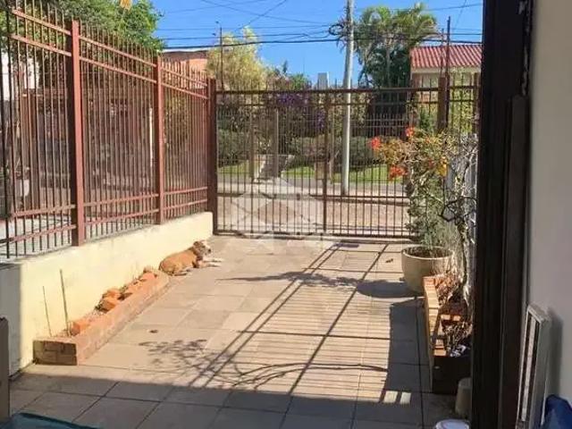 Prédio para Venda em Porto Alegre/RS Vila Ipiranga 5 Quartos