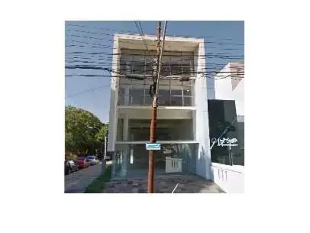 Prédio para Venda em Porto Alegre/RS Auxiliadora