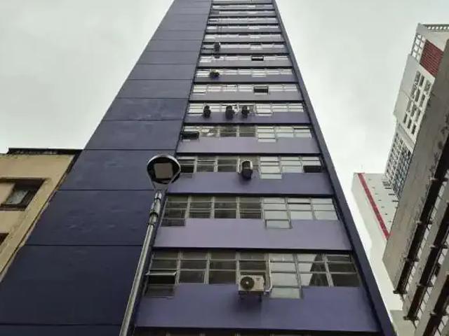 Prédio para Venda em Porto Alegre/RS Centro Histórico 15 Quartos